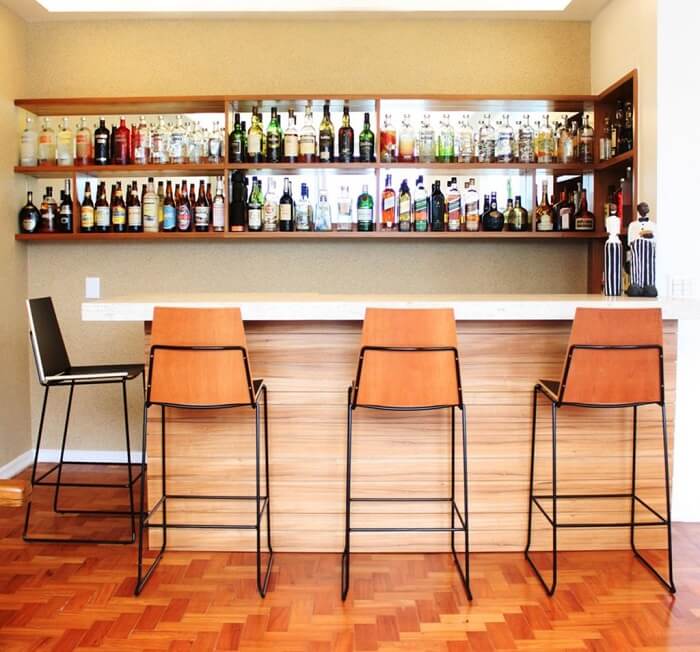 7 ideias e 4 passos para ter um home bar na sala de estar